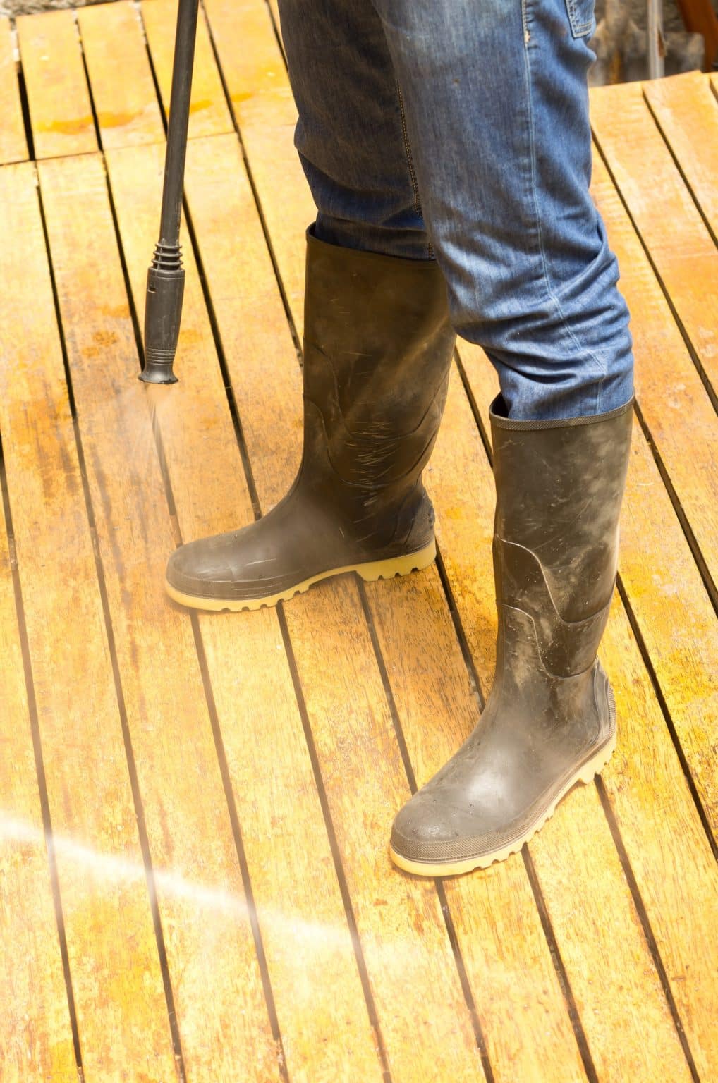 Pressure Washing Safety Tips - Washing Equipment of Texas